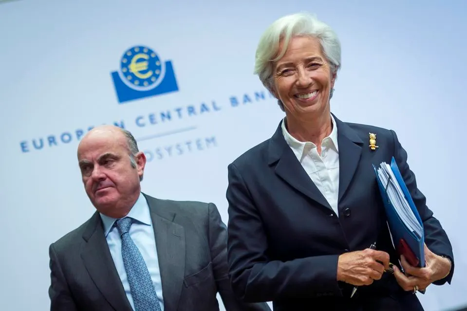 Digital Euro: ECB sets October 2025 for project launch, here's what to know